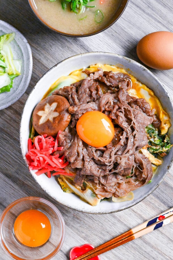 Sukiyaki Don (Sweet and Savory Simmered Beef Rice Bowl) | Sudachi