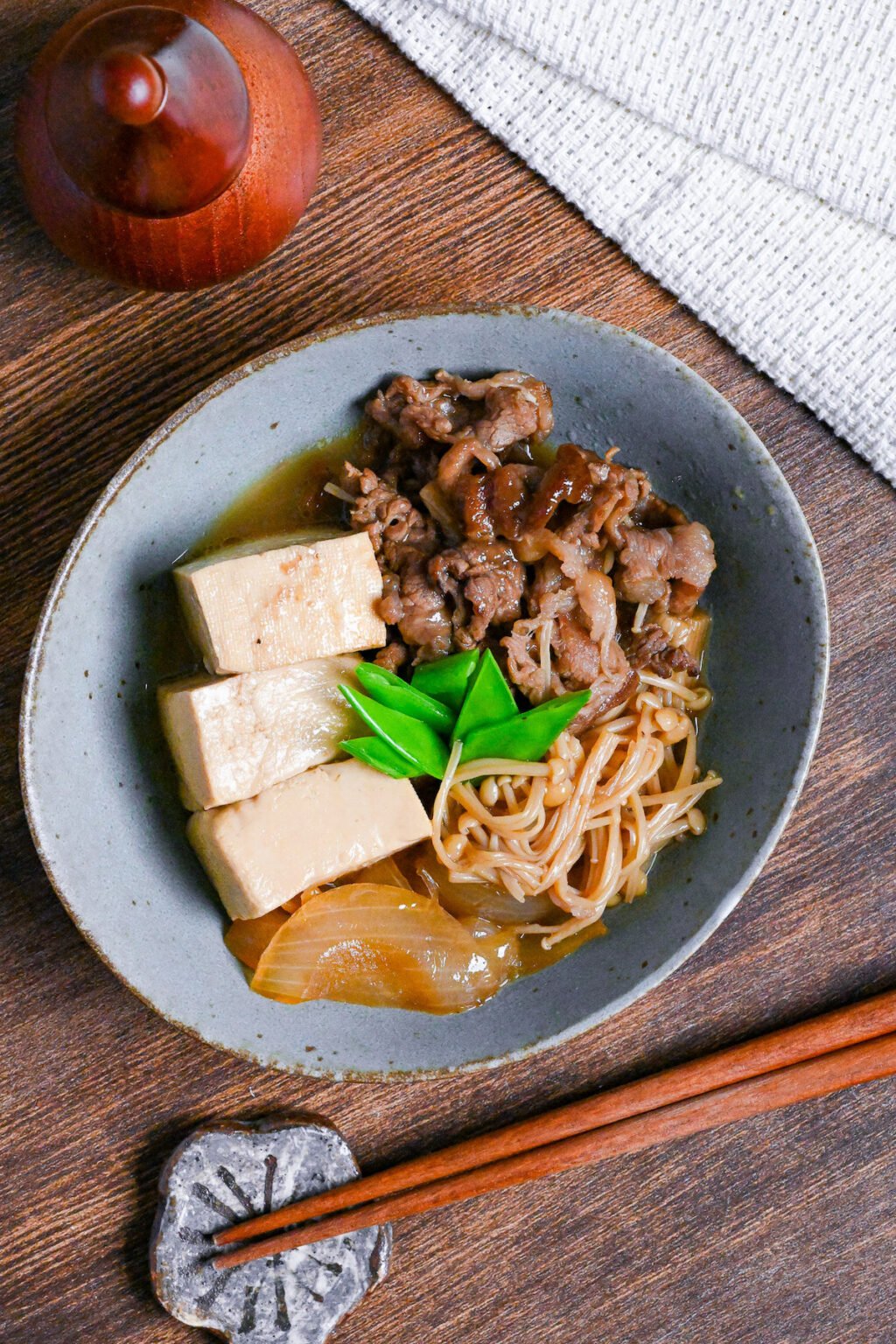 Niku Dofu (Japanese Simmered Beef and Tofu) | Sudachi