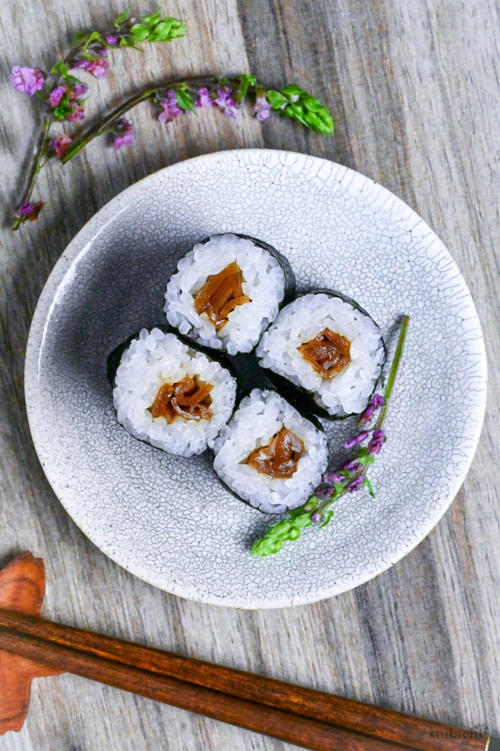 Kanpyo Maki (Simmered Gourd Sushi Roll) | Sudachi
