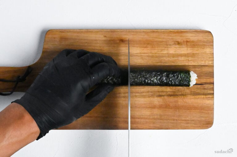 Ebikyu Maki (Shrimp & Cucumber Sushi Rolls) | Sudachi