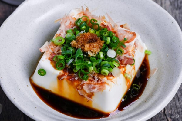 Ultimate Guide to Hiyayakko (Japanese Cold Tofu): Including 15 Toppings ...