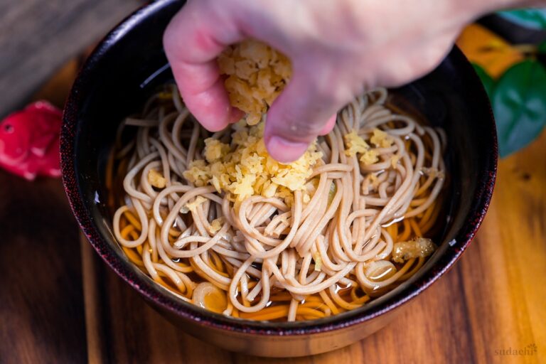Kake Soba (Simple Hot Soba Noodle Soup) | Sudachi